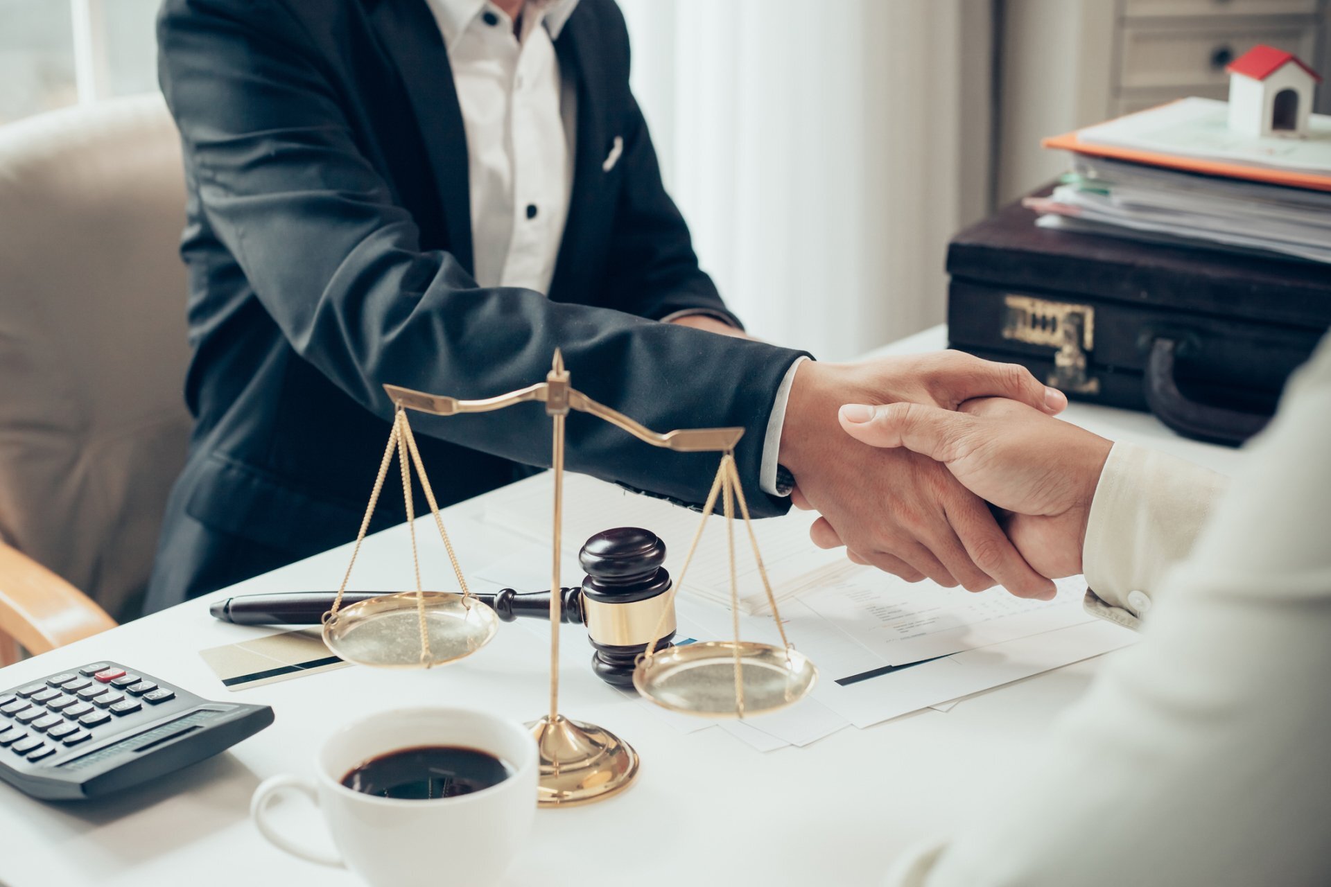 Maximizing Leads: Merging Digital and Retainer MarketingGrow Your Law Firm